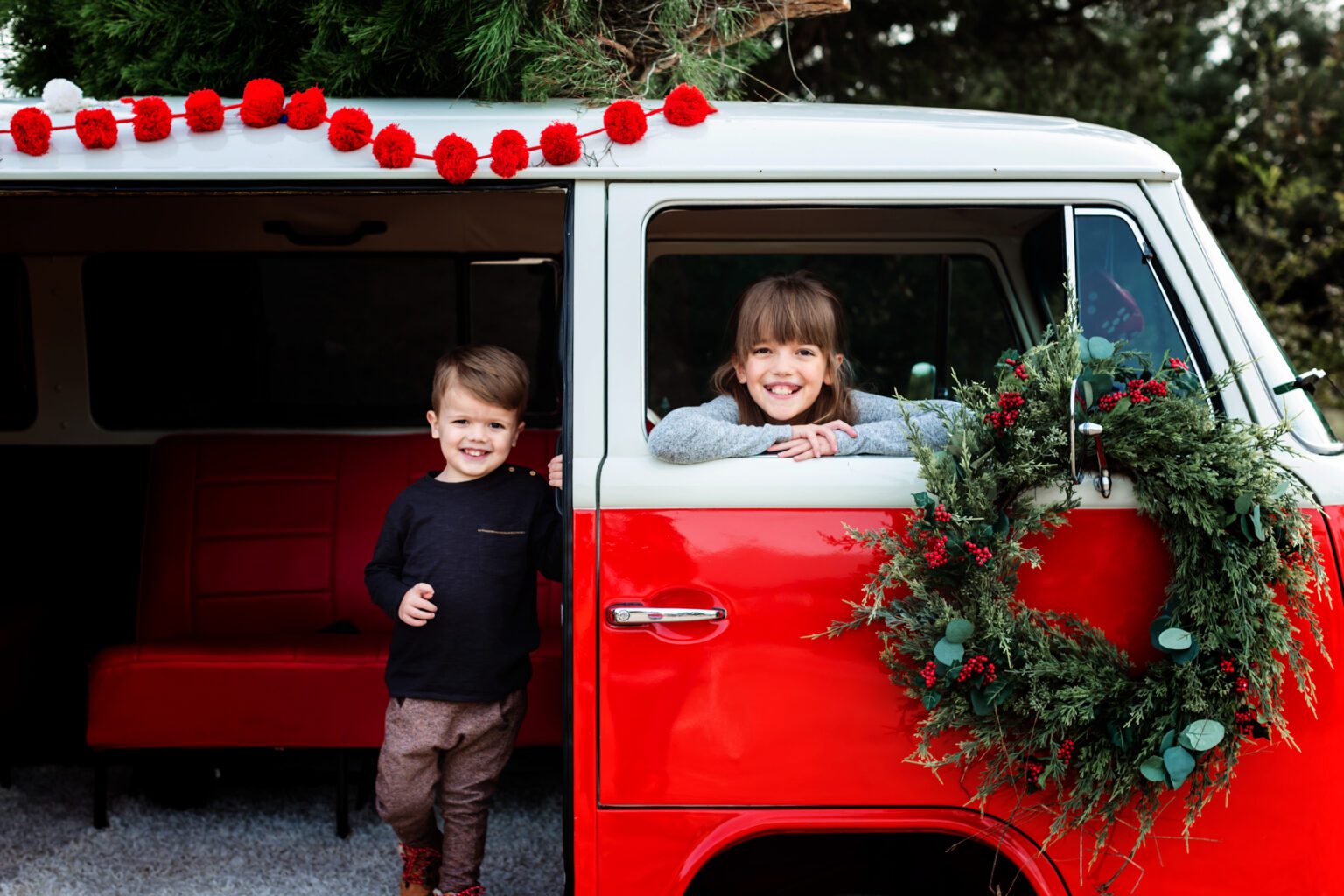 VW Bus Holiday Photos | Lindsay Herkert Photo Co
